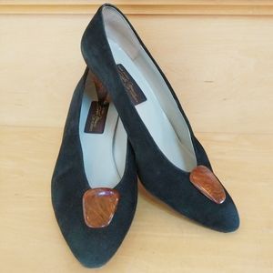 Sesto Meucci | Shoes | Sesto Meucci Black Suede Pumps With Wood Accents ...